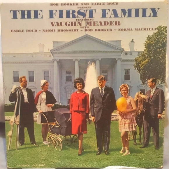 Unbranded | Media | The First Family Vaughn Meader 962 Lp Album Vinyl ...